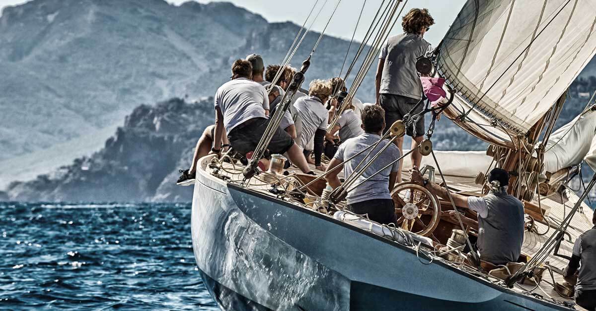 Common Sailing Injuries & How To Avoid Them – Life of Sailing