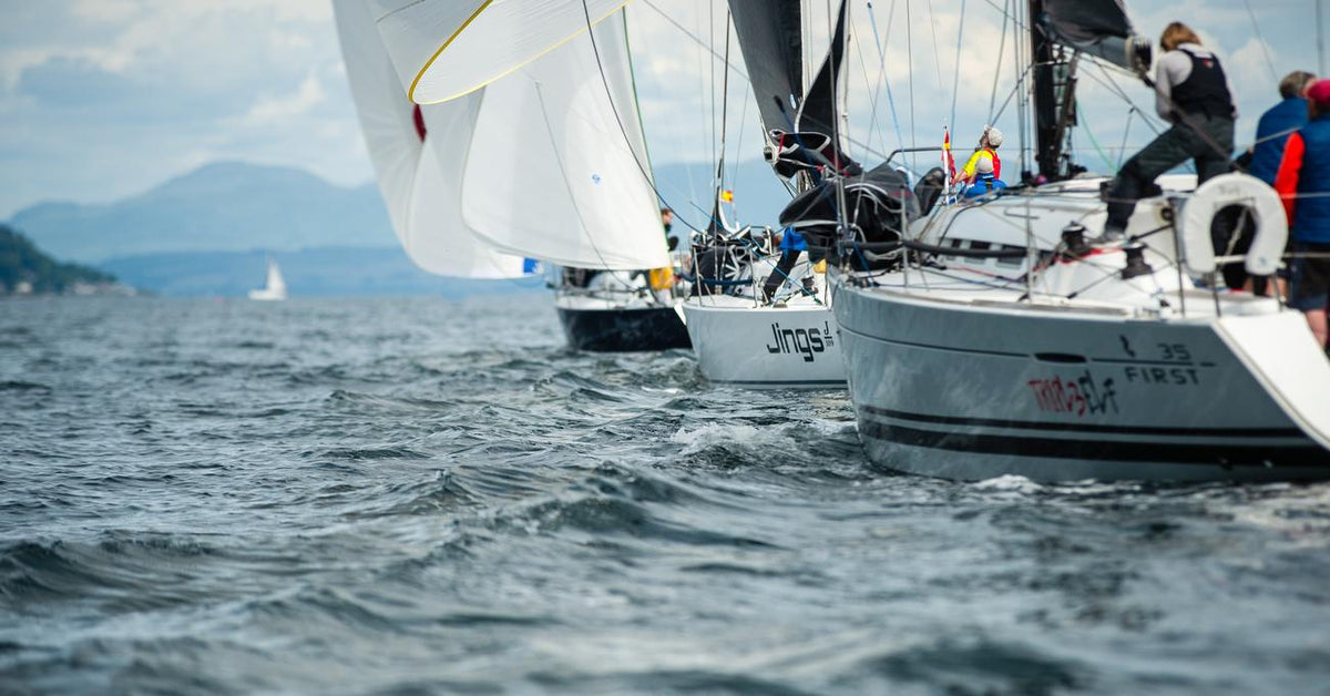 How Do Racing Sailboats Work? – Life of Sailing
