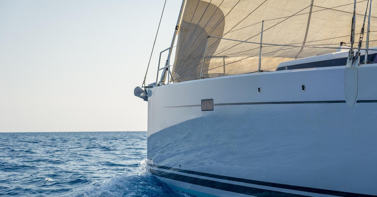 What Is a Wave Piercing Hull? – Life of Sailing