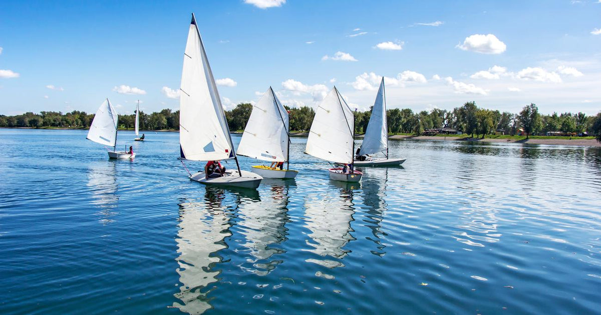 Small Sailboat Sizes: A Complete Guide – Life of Sailing