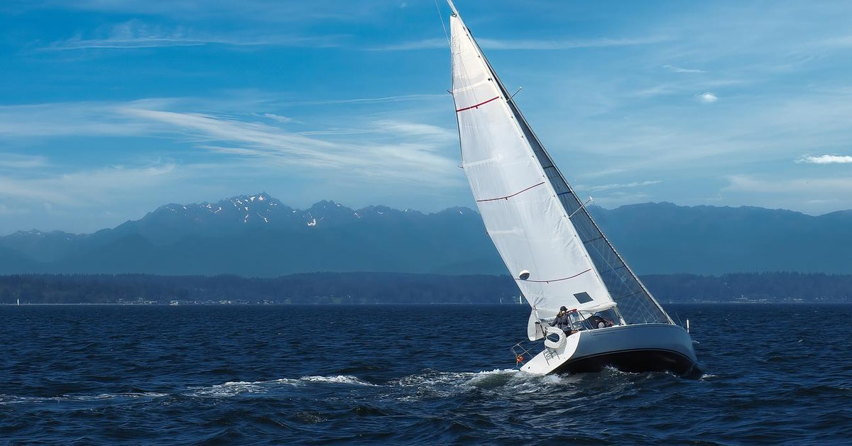 Why Do Sailboats Lean? – Life of Sailing